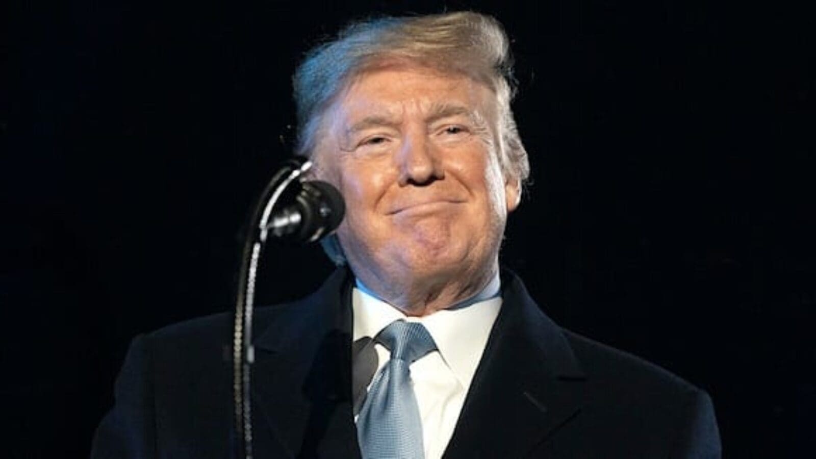 WATCH: Trump speaks at rally in Glendale, Arizona * WorldNetDaily * by ...