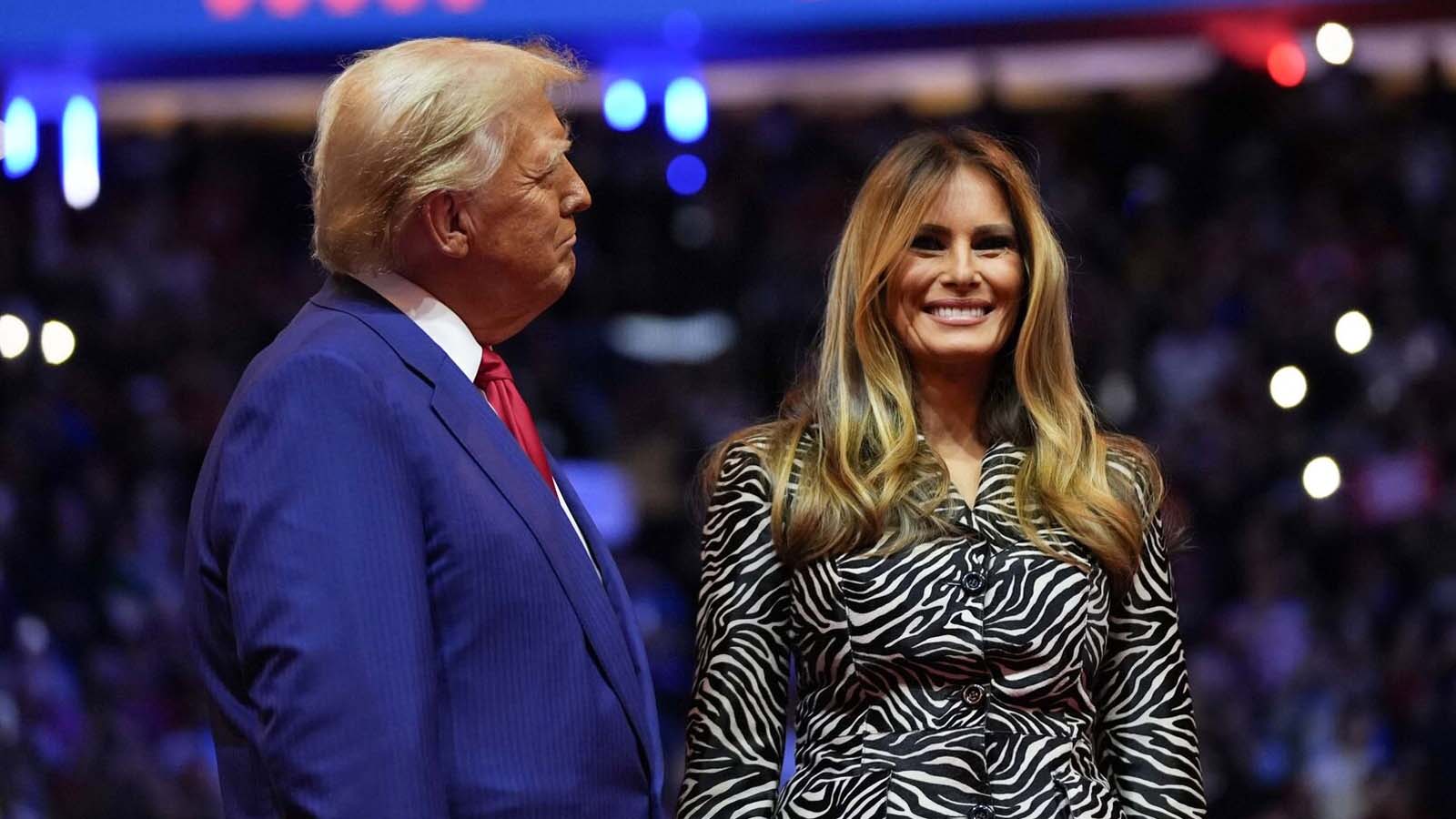 Melania Stuns Crowd with Surprise, Rare Campaign Trail Appearance to Hype Trump - EVOL - Evol News