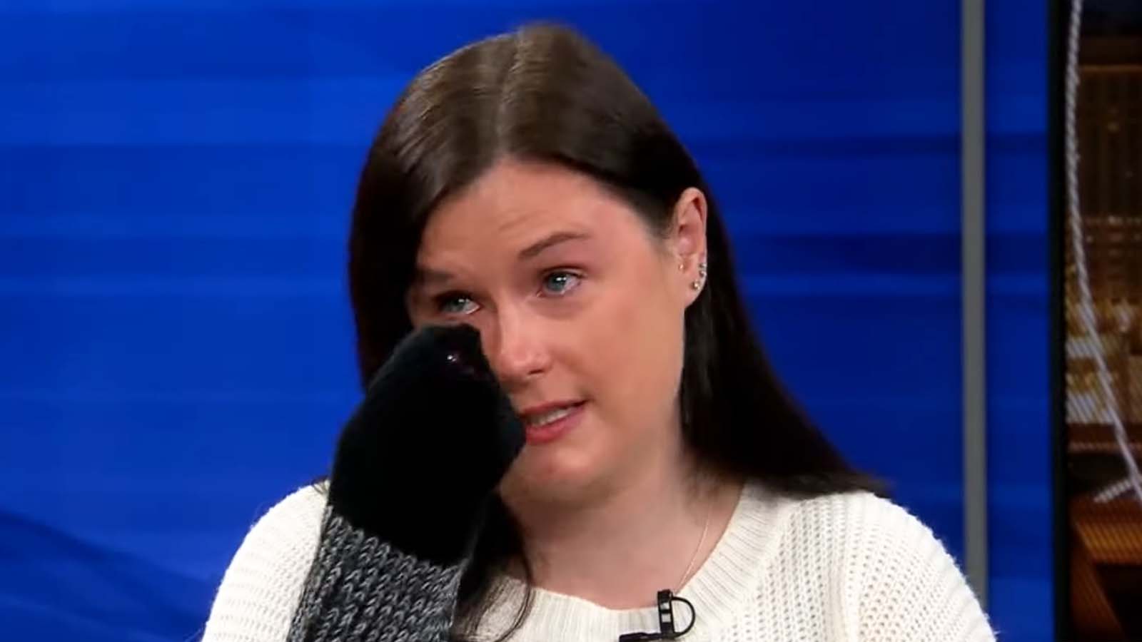 Connecticut Teacher Who Threatened to Murder Trump Supporters Weeps in ...