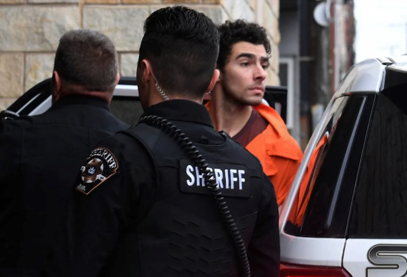 NEW: Investigators Now Believe 'CEO Assassin' Did Not Act Alone - EVOL ...