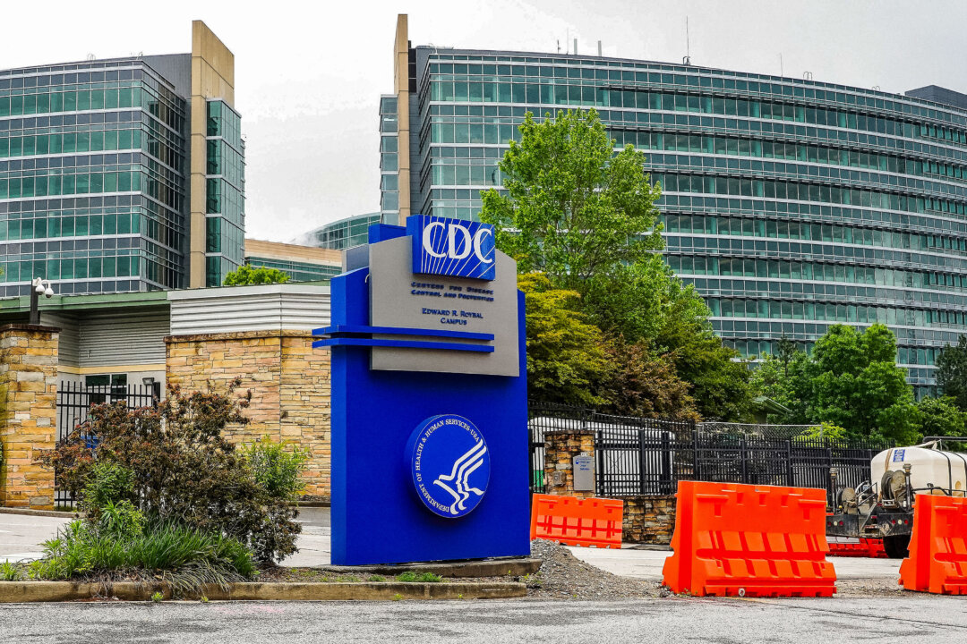 Trump Administration Puts Immediate Pause on FDA, CDC, and HHS Reports ...