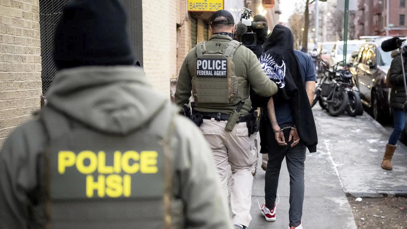 Here’s How Many Illegal Aliens ICE Arrested in the First 18 Days - EVOL ...