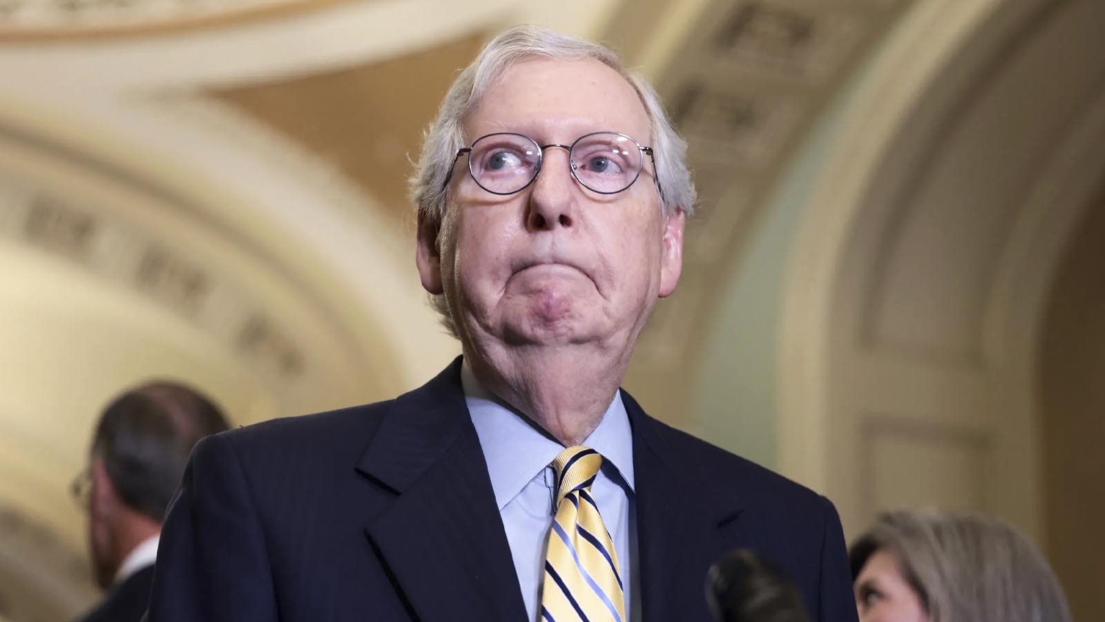 Mitch McConnell Falls Down Senate Stairs - EVOL - Evol News