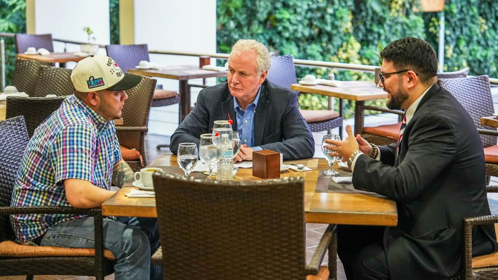 Van Hollen’s El Salvador Visit May Violate the Logan Act — and Trigger ...