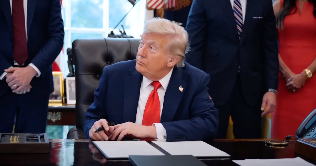 Trump Drops Shocking Policy U-Turn - EVOL - Evol News